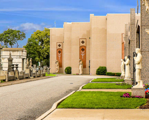 Holy Name Cemetery & Mausoleum – Catholic Cemeteries